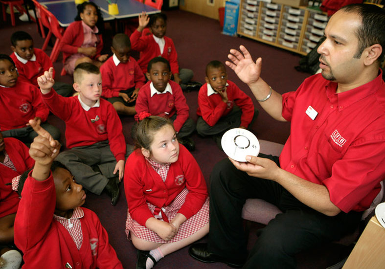 Book your school visit | London Fire Brigade